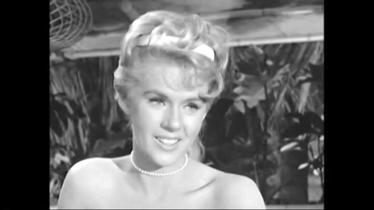 CONNIE STEVENS AS "CRICKET BLAKE": "SOMEONE TO WATCH OVER ME" (1960 ...