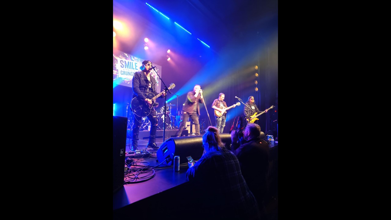 SMILE Tribute to Grunge performs Evenflow cover - YouTube