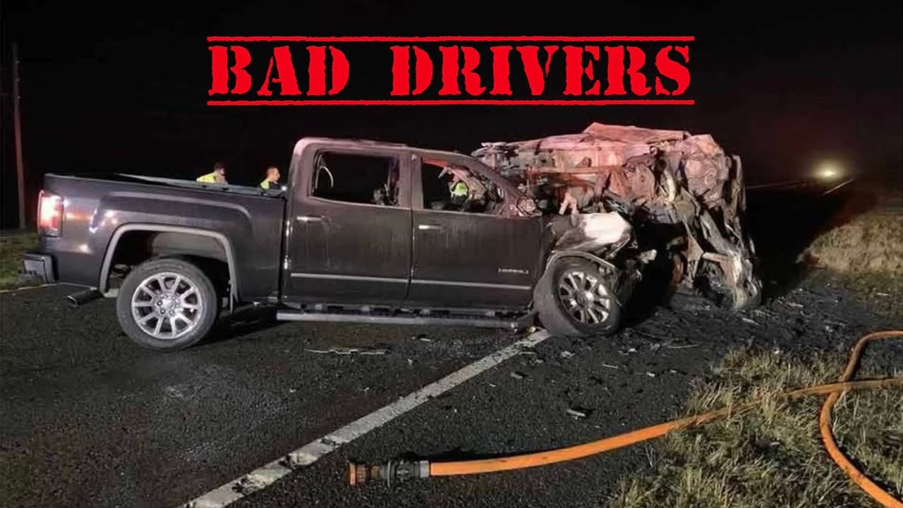 Bad Truck Driver Fails Compilation 2020 - YouTube