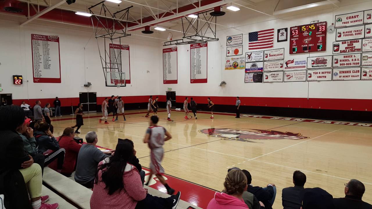 MSJC mens basketball vs San Diego Mesa - YouTube