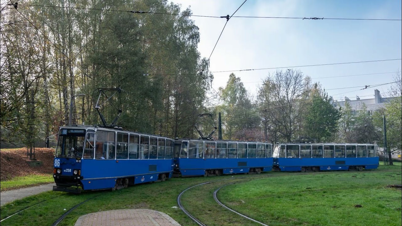 Konstal 105Na+105Na+105NaD HZ258+HZ259+HZ260 - MPK Kraków [Przejazd, 86 ...