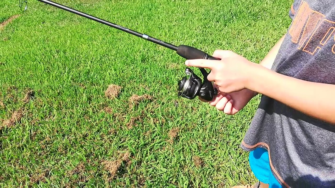 How to cast with an open face reel - YouTube