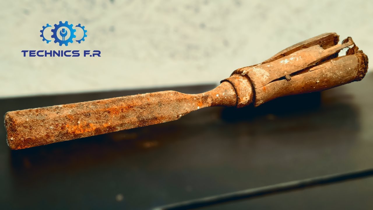 Rusty Chisel Restoration - Grandpa's Toolbox - YouTube