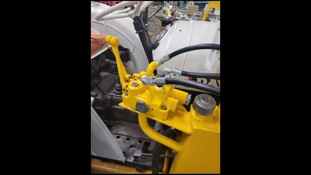 FREEMAN LOADER spool valve disassembly - YouTube