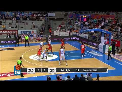 Luka Božić with a fantastic dunk! (Zadar - Cedevita, 4.10.2017)