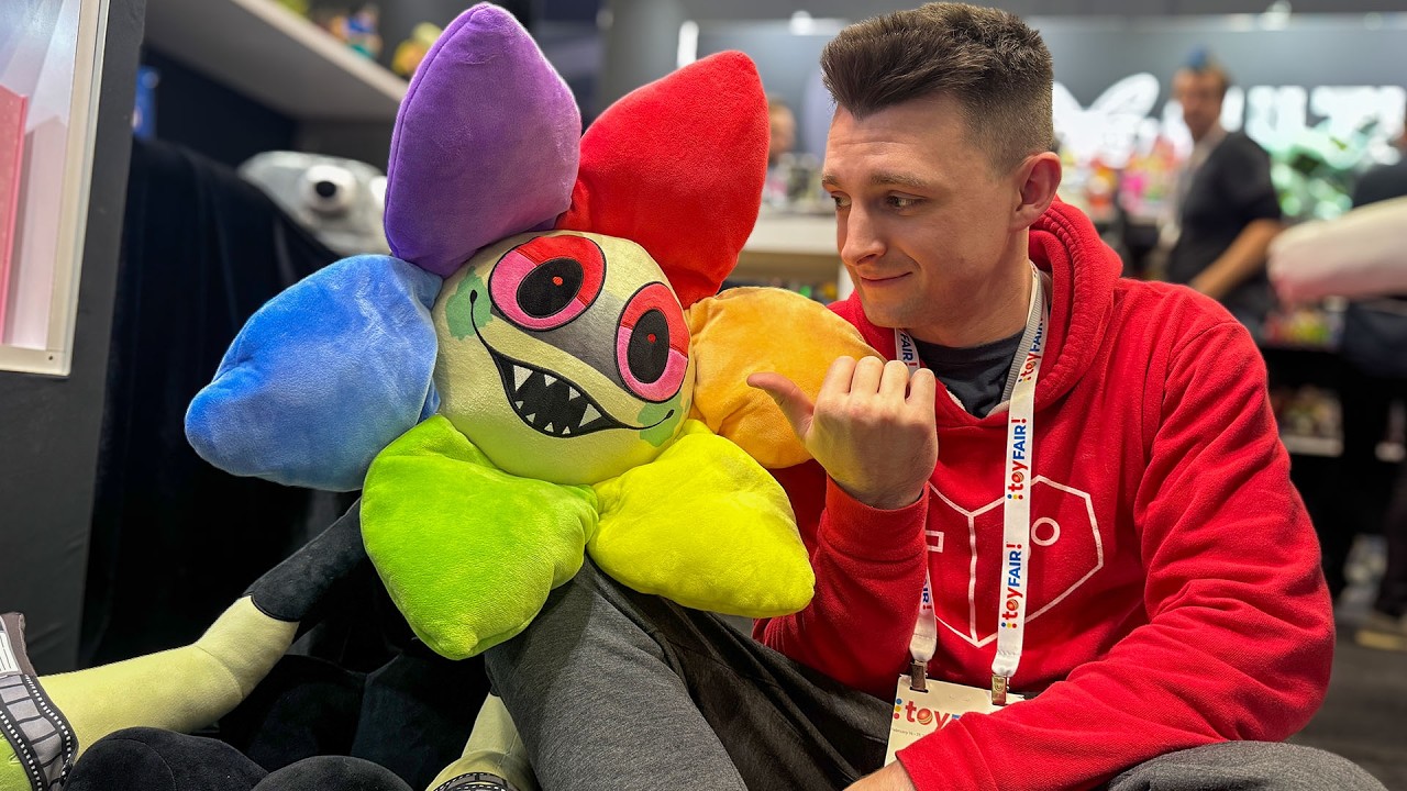 I Found a GIANT TWISTED DANDY PLUSH! - YouTube