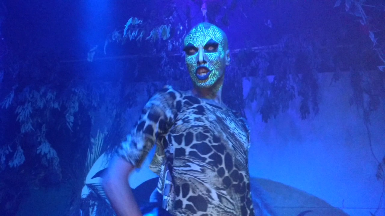 Britney Hill ( Show Safari ) - Boate Mkb - Dia 20/11/16 - YouTube