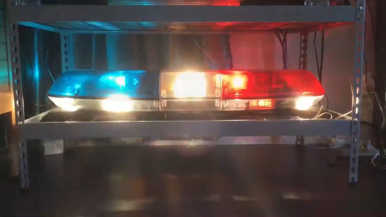 Federal Signal Vista Lightbar Demo - YouTube