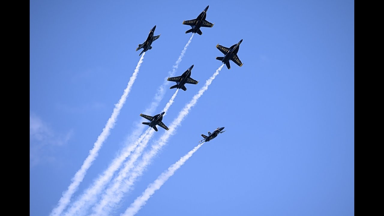 Blue Angels in Chicago - YouTube