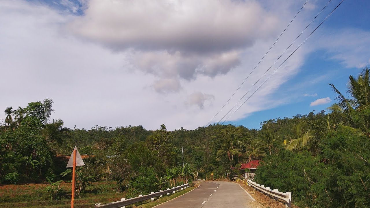 Road Trip Kalumboyan Road Bayawan City - YouTube