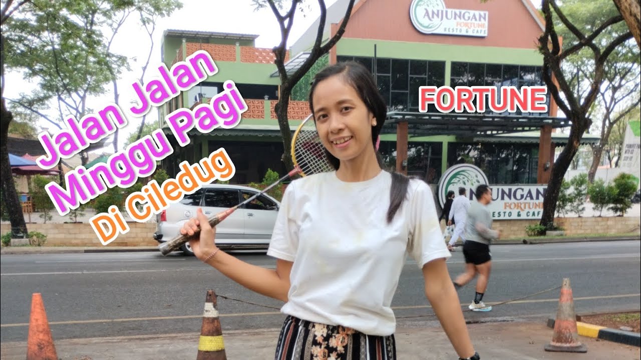 minggu pagi di fortune ciledug - YouTube
