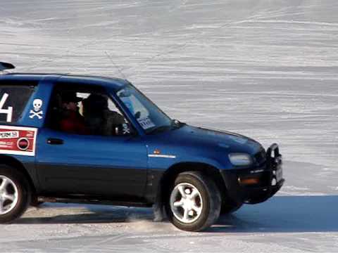 Rav4 Ice Drift - YouTube