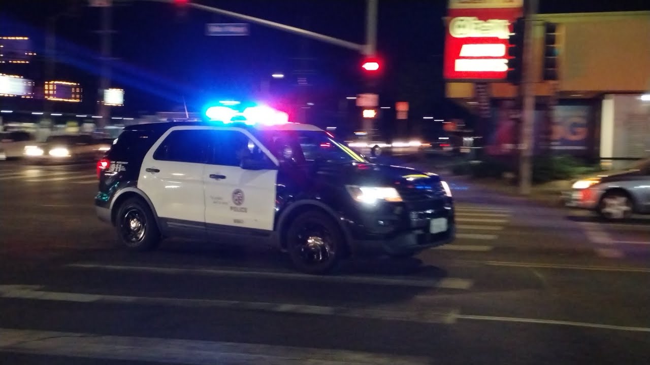 LAPD Mission Unit Responding - YouTube