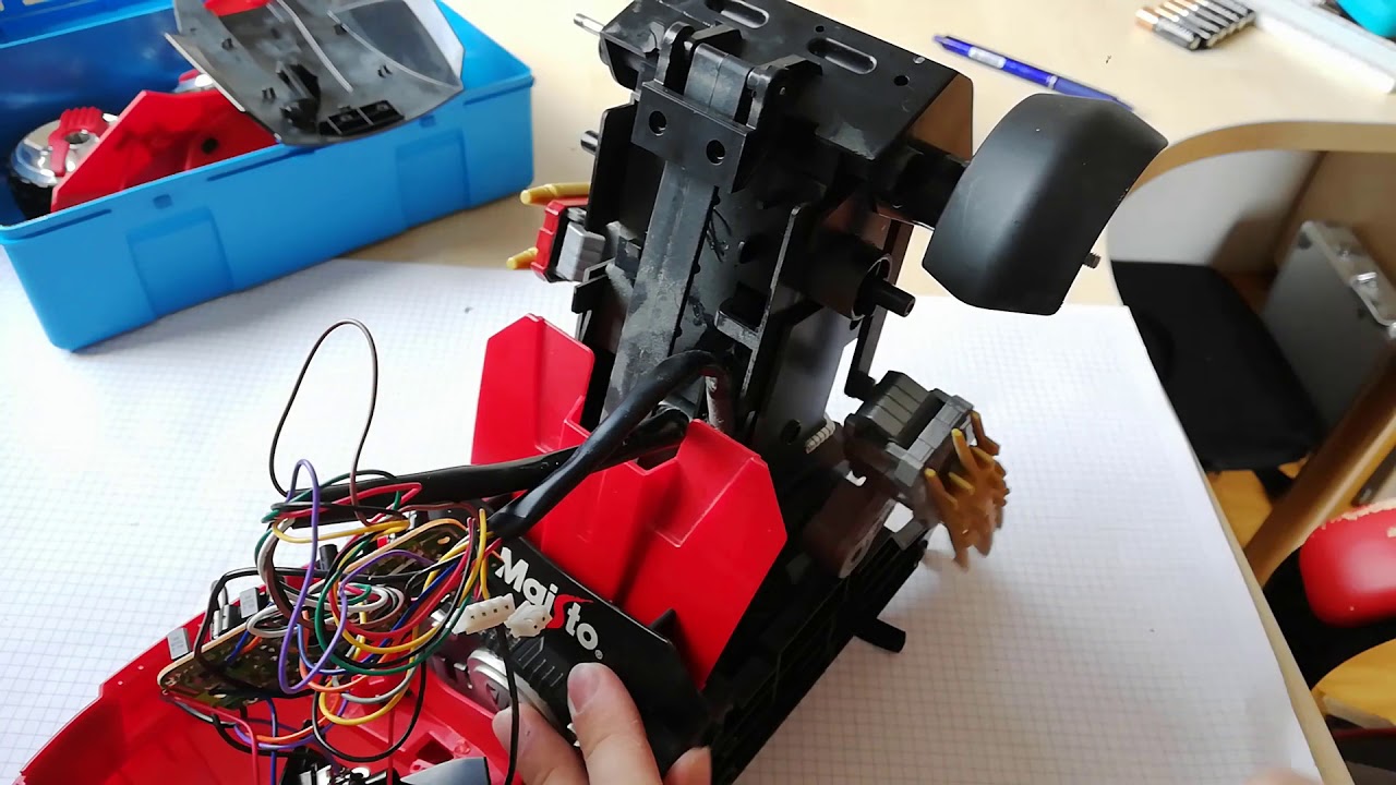 Rebuilding old toy as arduino project(1. part- Teardown) - YouTube