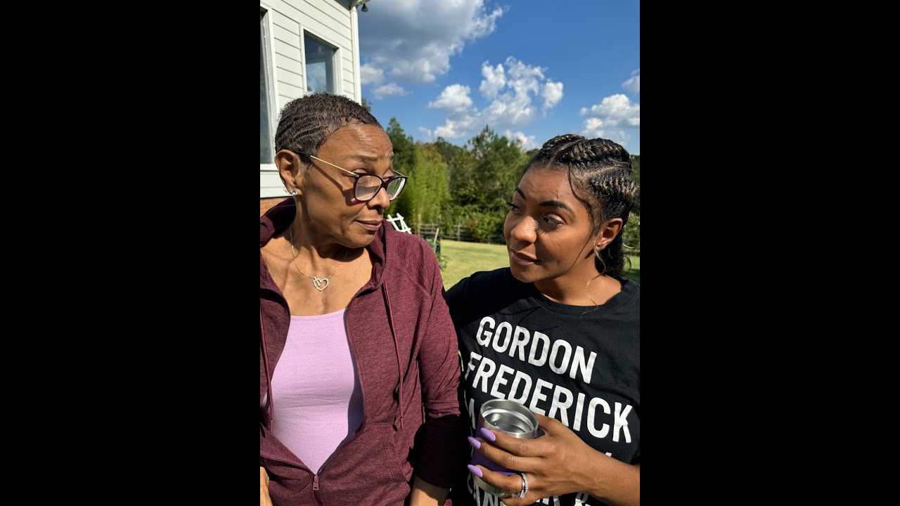 When Ernestine’s mom gives some vintage relationship advice! - YouTube