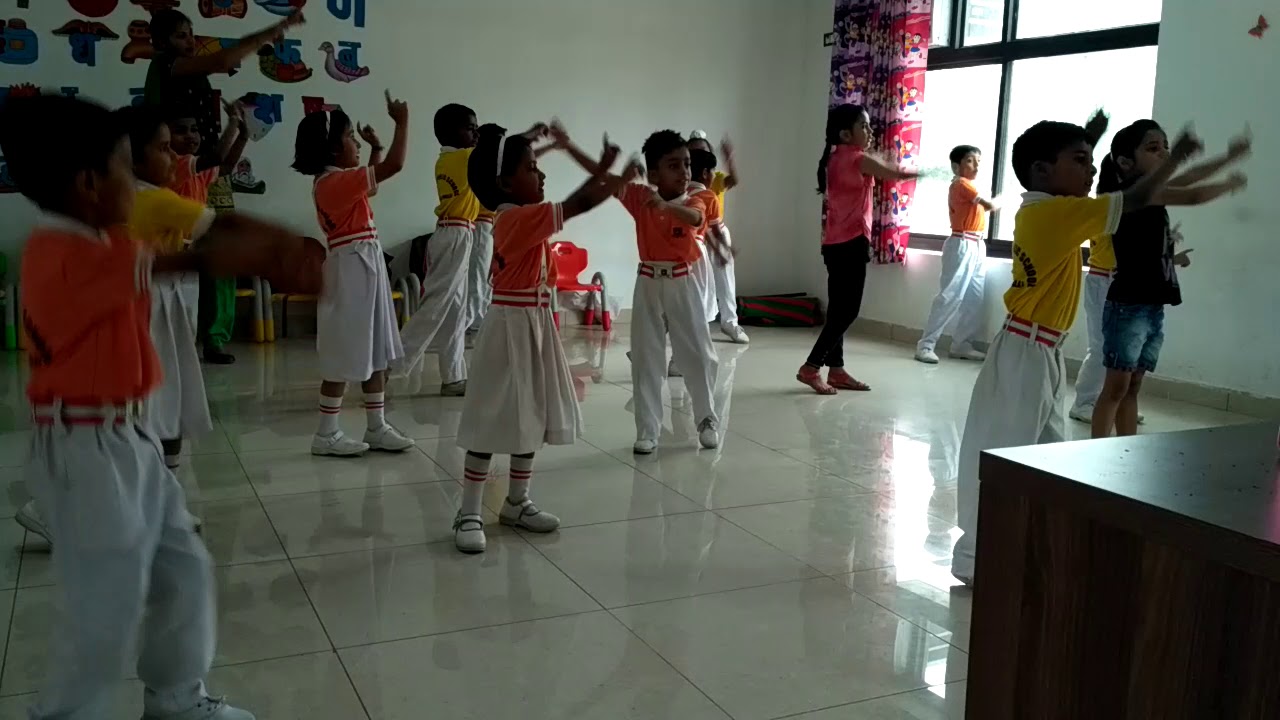 Pubjabi dance pappleen song (RD) MOB .9053649019 - YouTube