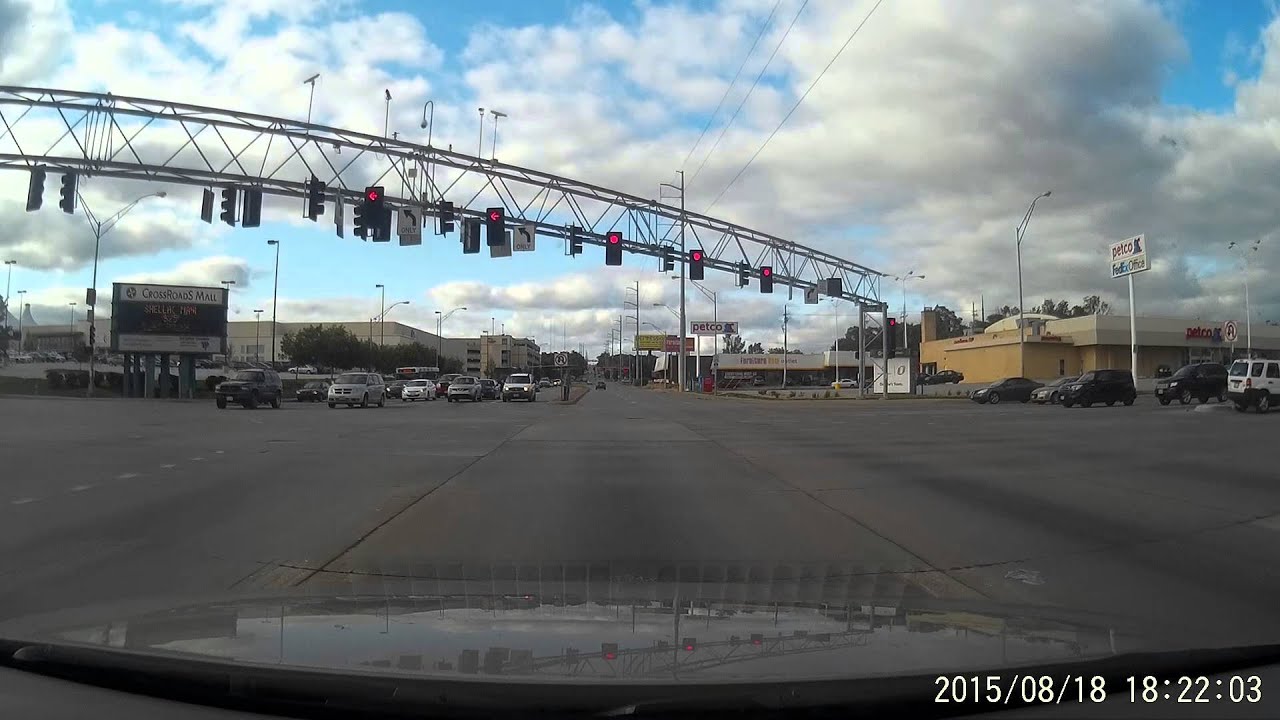 Lights Out at 72nd and Dodge in Omaha - YouTube