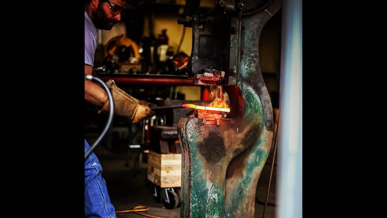 Bladesmith Shop Tour - YouTube