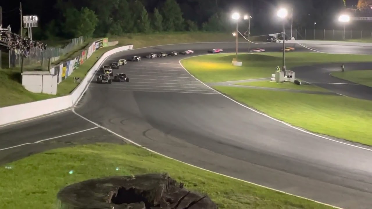 Claremont Motorsports Park- NHSTRA Modified feature 6/17/22 (Part 1 ...