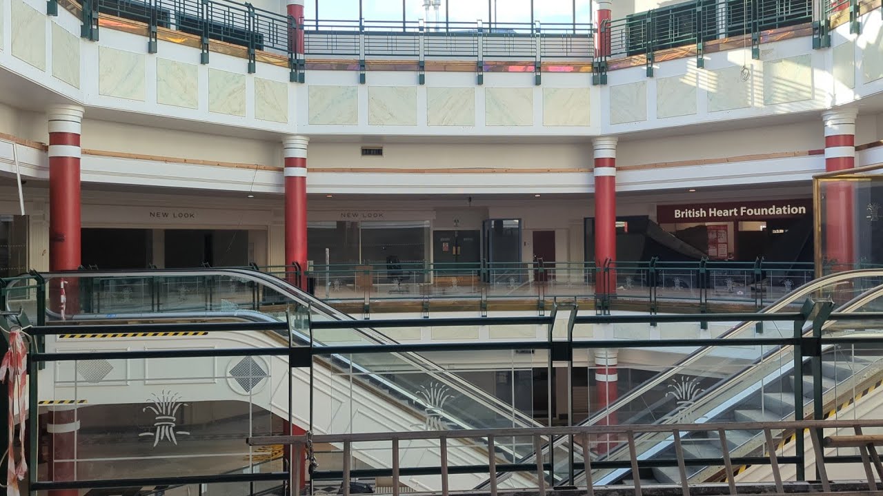 Abandoned Wheatsheaf Shopping Centre Rochdale Abandoned Places - YouTube
