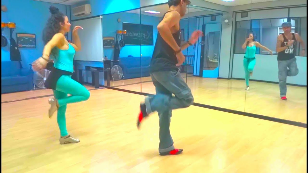 BACHATA: Footwork *Choreography*~ (Musicality-Guitar-Workshop!) - YouTube