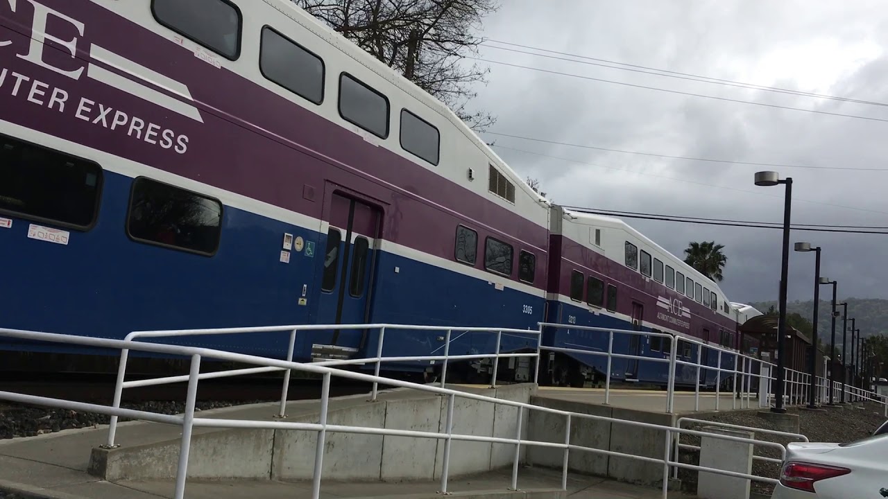 Ace 3105 4:30 is leaving pleasanton - YouTube