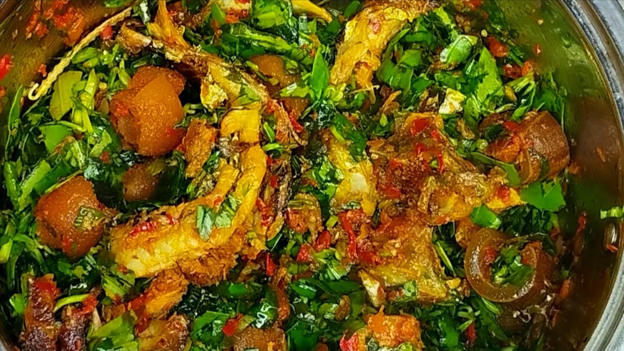 Vegetable Soup With Ugwu and Water Leaf | Edikang Ikong Soup - YouTube