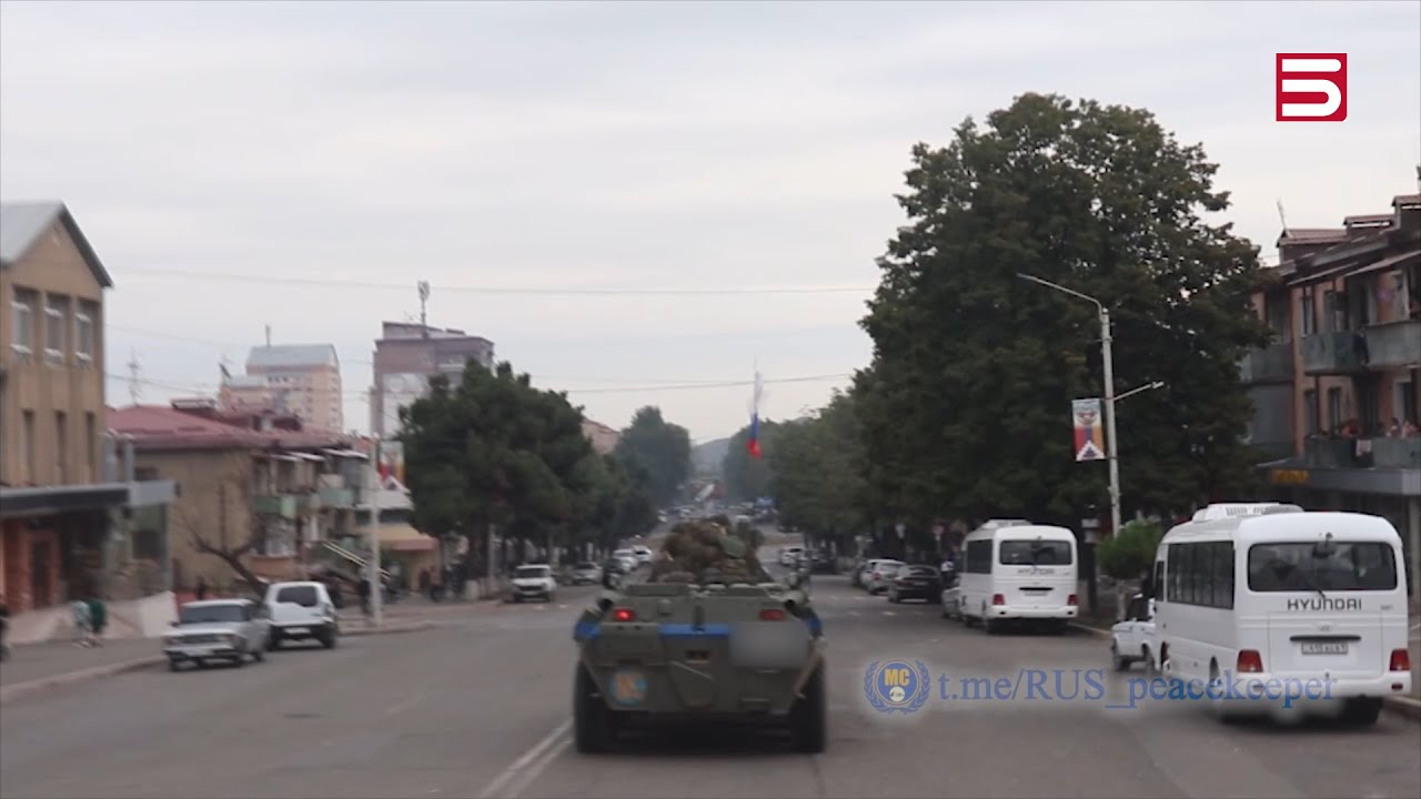 Ստեփանակերտում պարեկություն է իրականացնում ռուսական խաղաղապահ