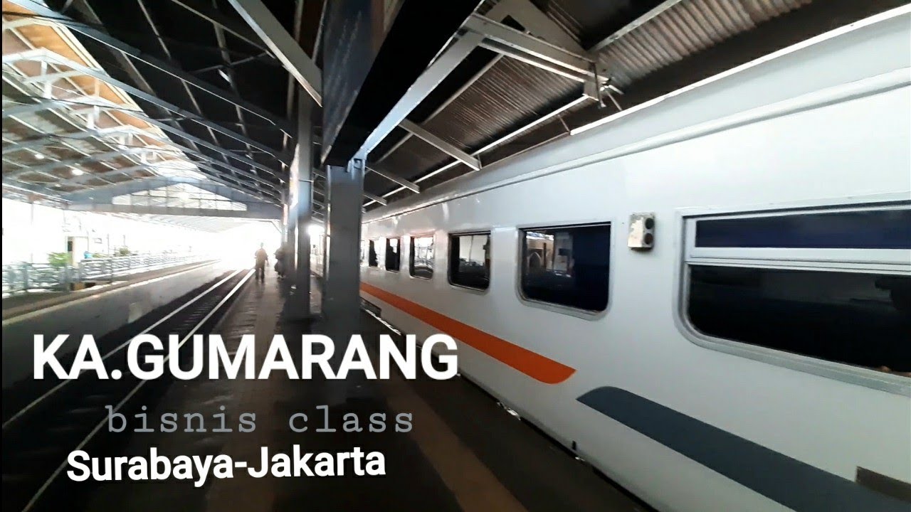 Perjalanan dengan kereta api GUMARANG class bisnis dari Surabaya ...