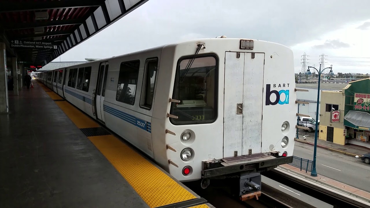 🔵Dublin/Pleasanton Bound BART Train Departing Coliseum/SFO Airport ...