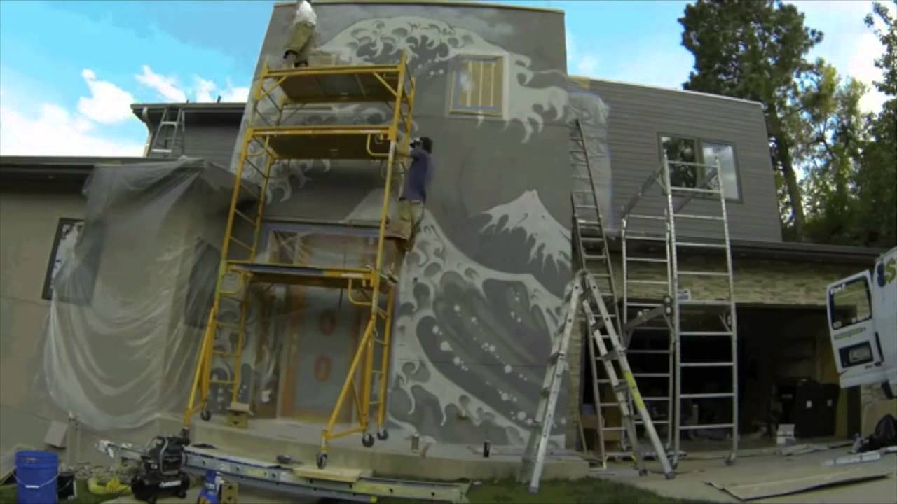 Great Wave Graffiti Mural - YouTube