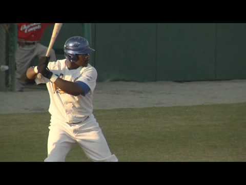 Web Extras 104 - Doc Brooks RBI Single - YouTube