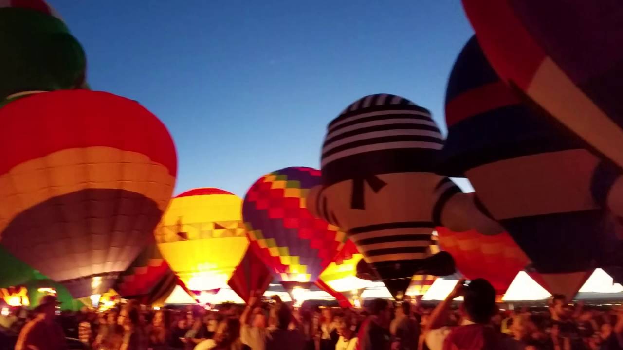 Hot Air Balloon Glow - ABQ 2016 - YouTube