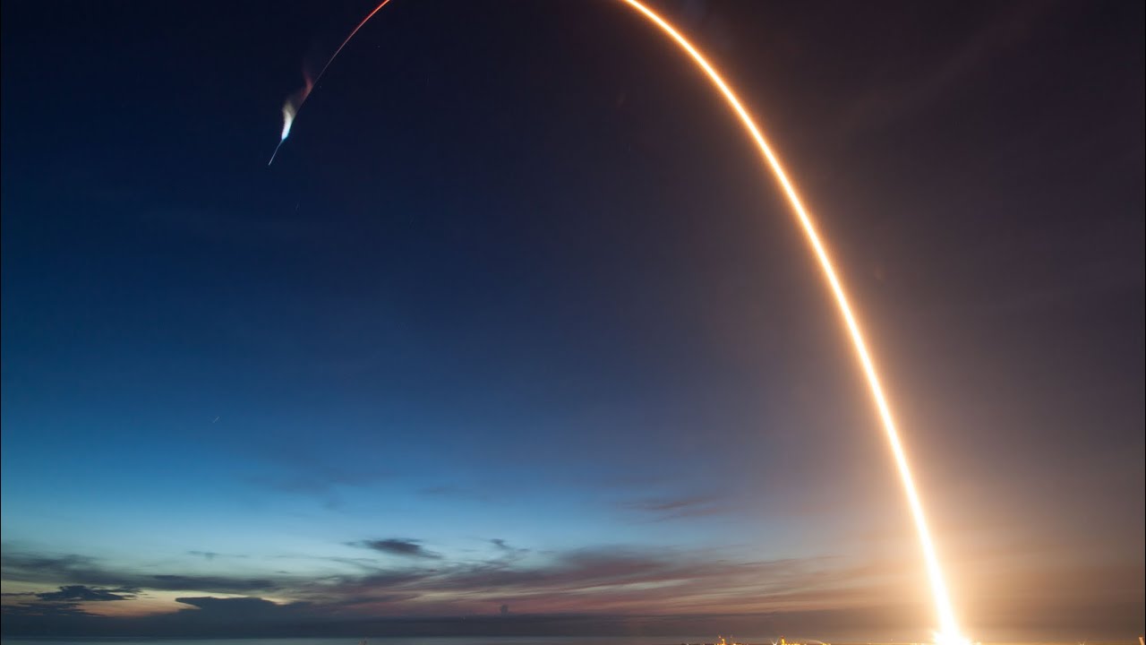 Rocket launch falcon x , live from Melbourne beach - YouTube