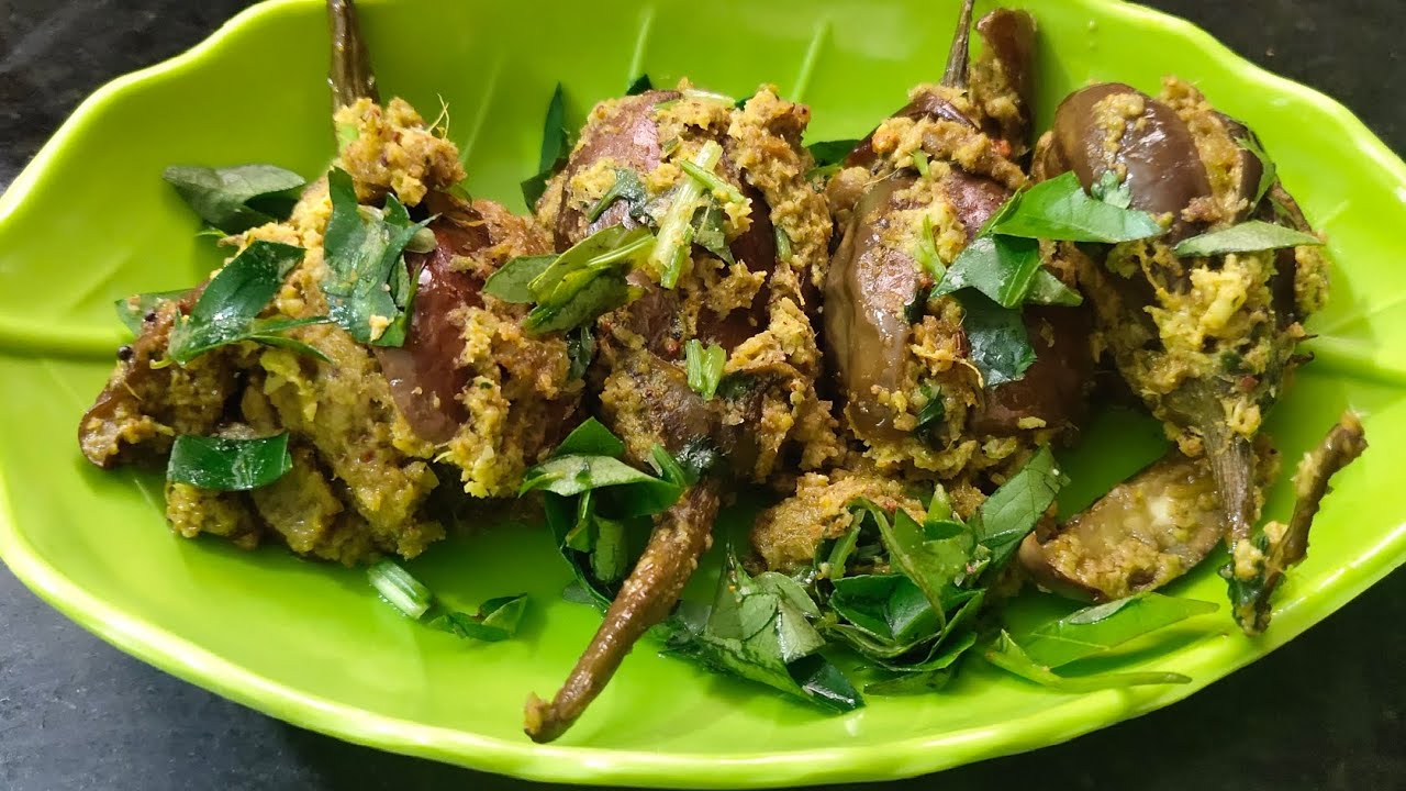 How to make gutti vankaya curry // నోరూరించే గుత్తి వంకాయ కూర - YouTube