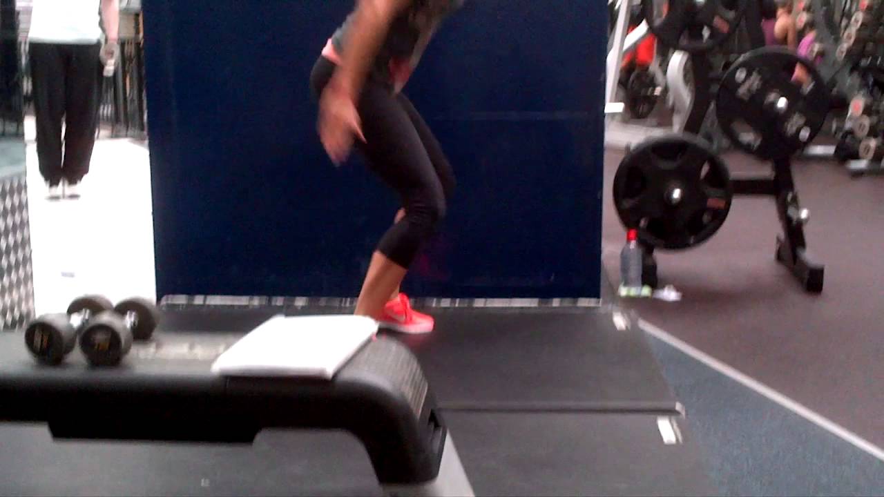 sergeant jumps - YouTube