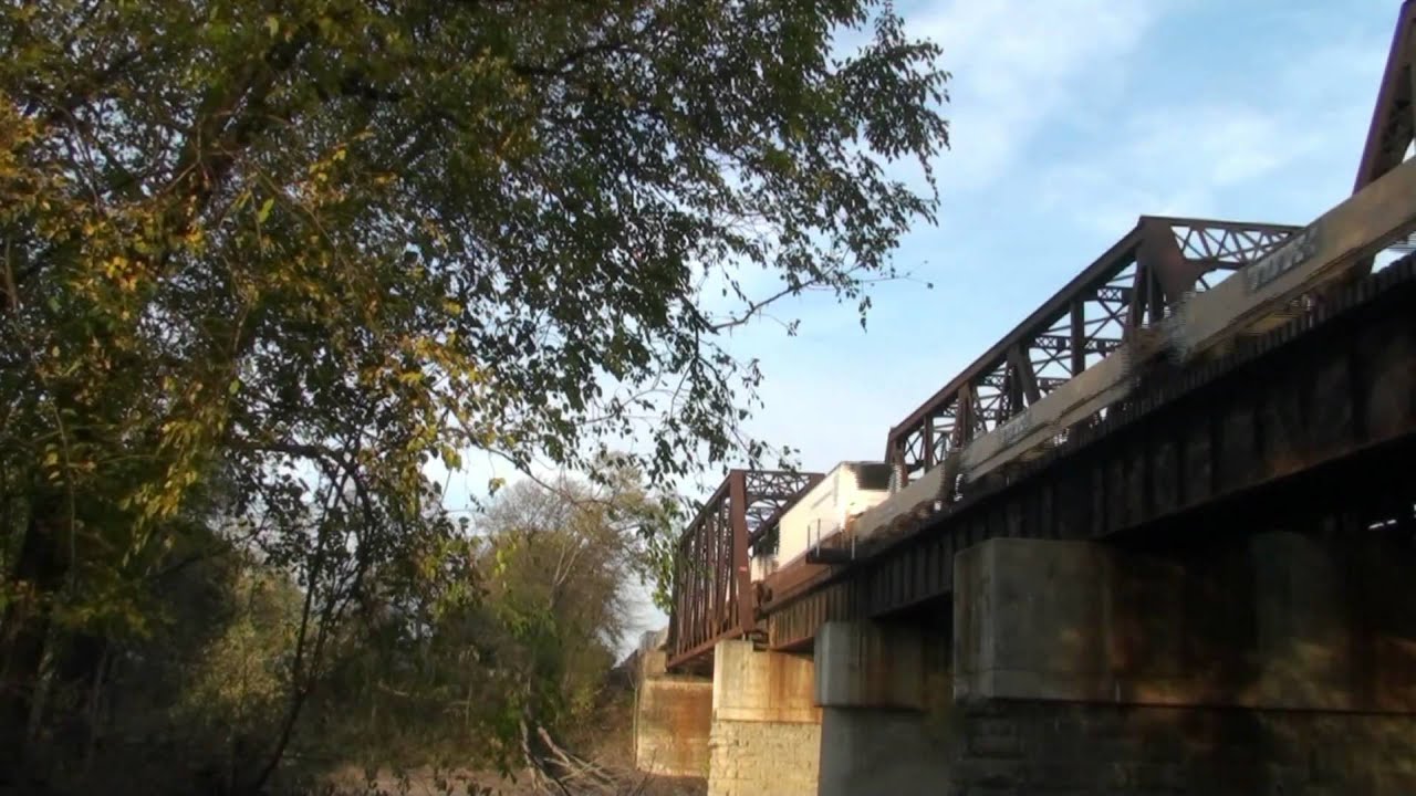 DELAWARE BEND CSX BRIDGE IN DEFIANCE COUNTY - YouTube