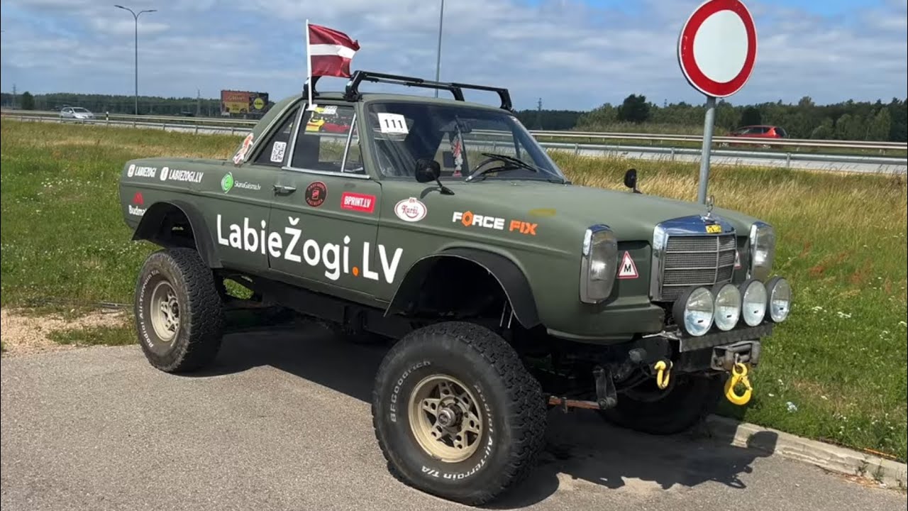W111 Mercedes Benz - Monster Truck Walkaround - YouTube