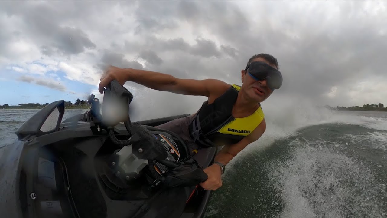 Sunset cove park Seado RXP and Trixx fun - YouTube