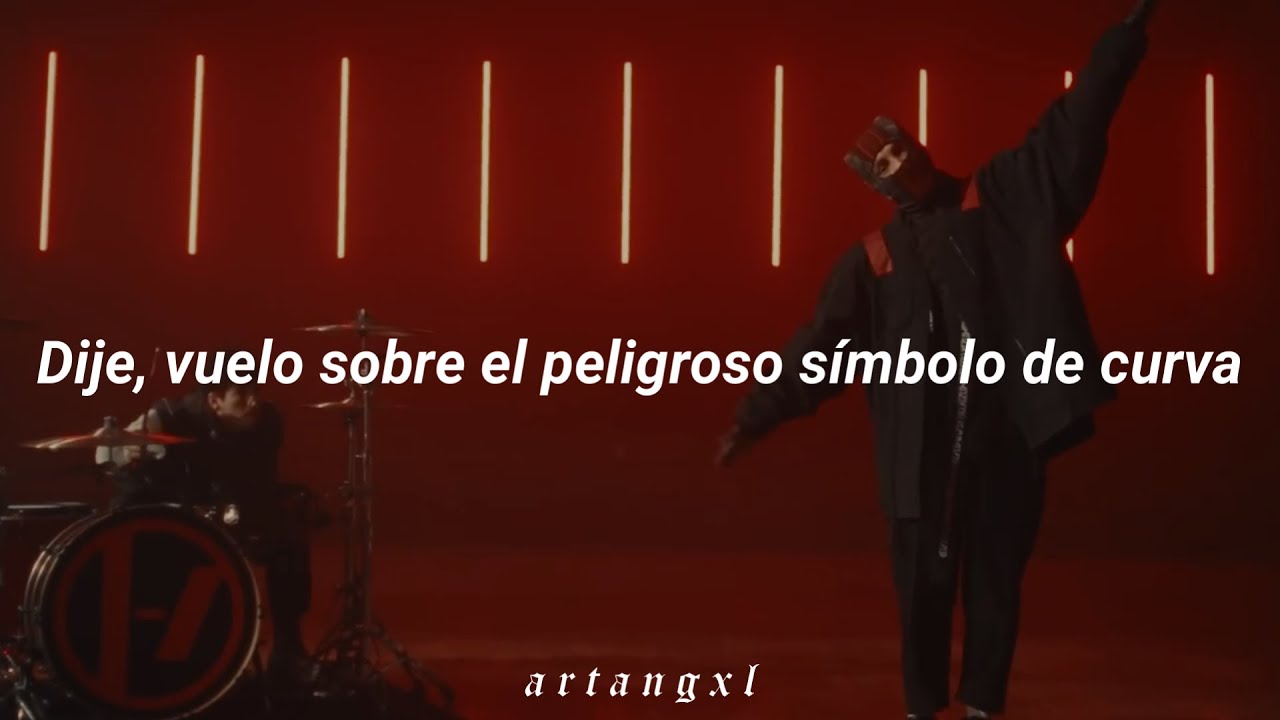 Twenty One Pilots - Overcompensate [Español // Official Video]