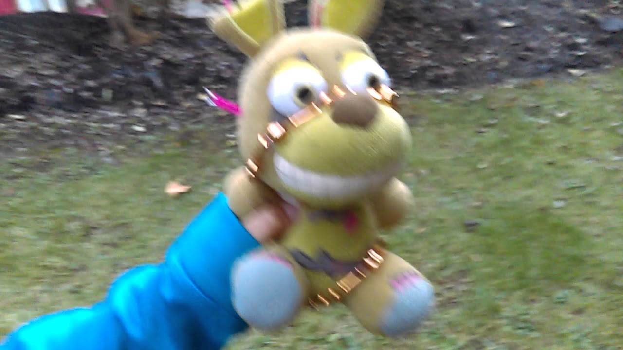 Spring traps fight - YouTube