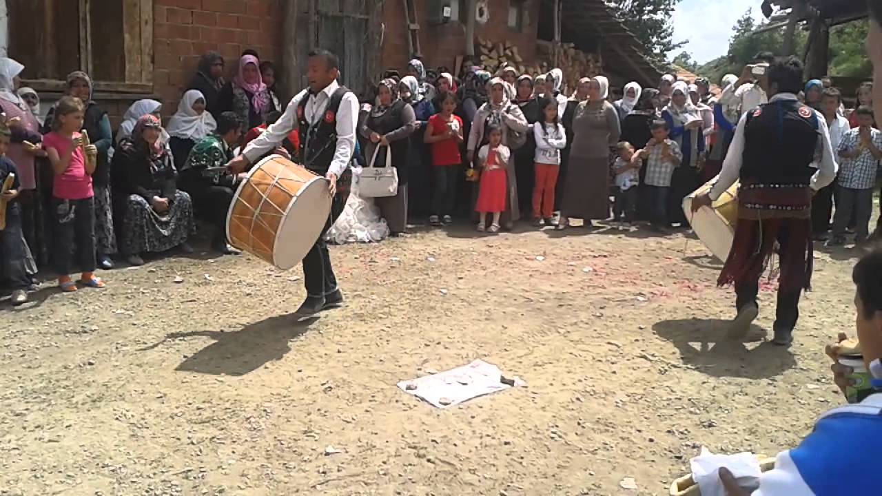 SARIKAYA OMER METIN SEFER USTA VE EKIBI - YouTube