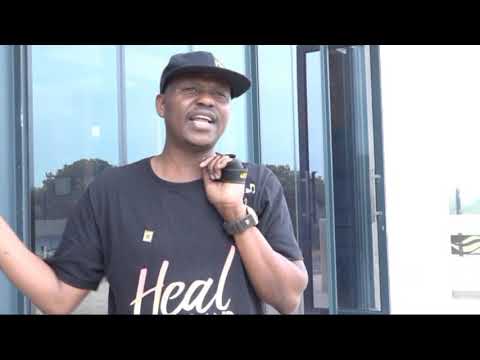 Dumi Mkokstad, Jumbo, Betusie and Mxolisi Mhlongo - YouTube