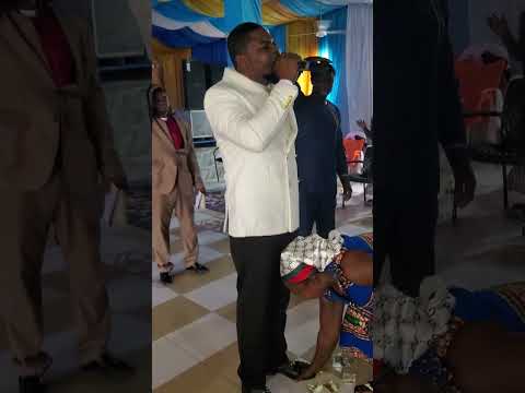 PROPHETIC DECLARATION BY SNR APOSTLE ISAAC BAFFOUR AWUAH. - YouTube