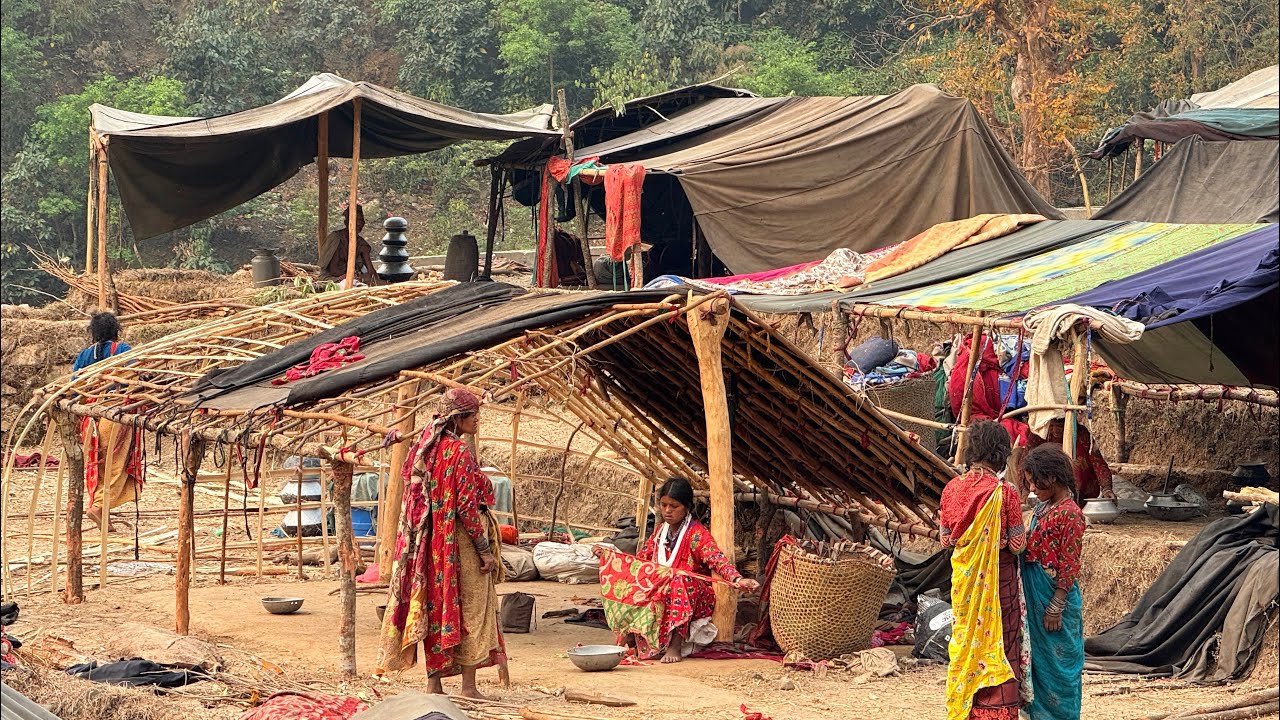 Nepal's Last Nomad: Raute Tribe [King of Jungle] - YouTube