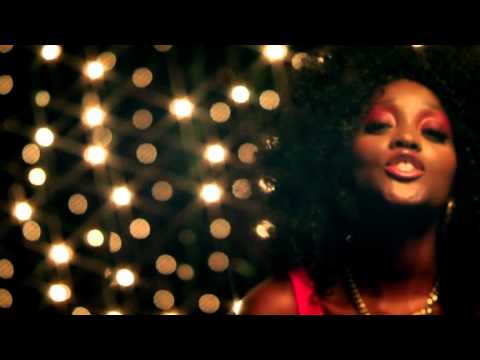 SARAH KALUME FEAT AKON - LIGHT SWITCH  (OFFICIAL VIDEOCLIP)