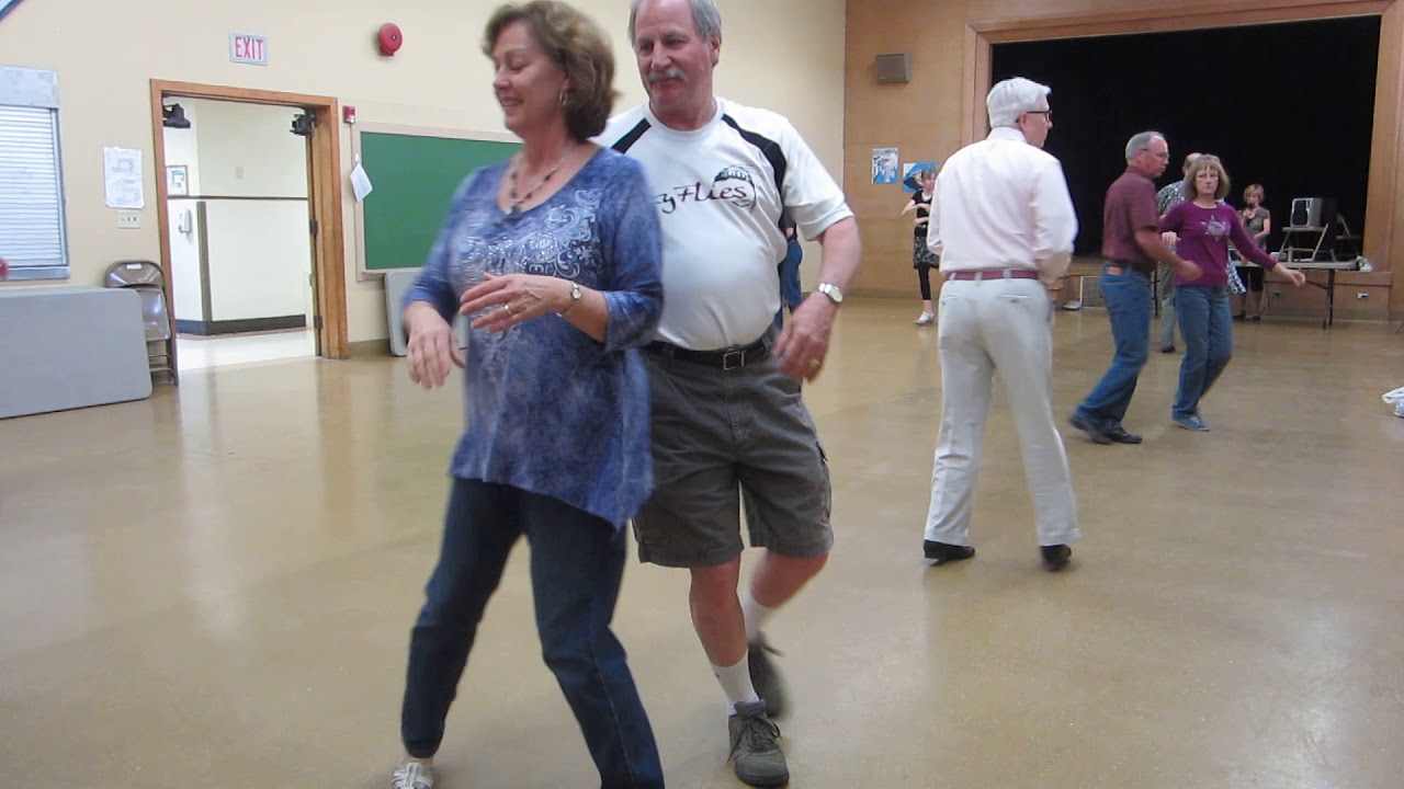 74 DEBBIE ELSER CUES "GREEN WAVE" WALTZ ROUND DANCE - YouTube