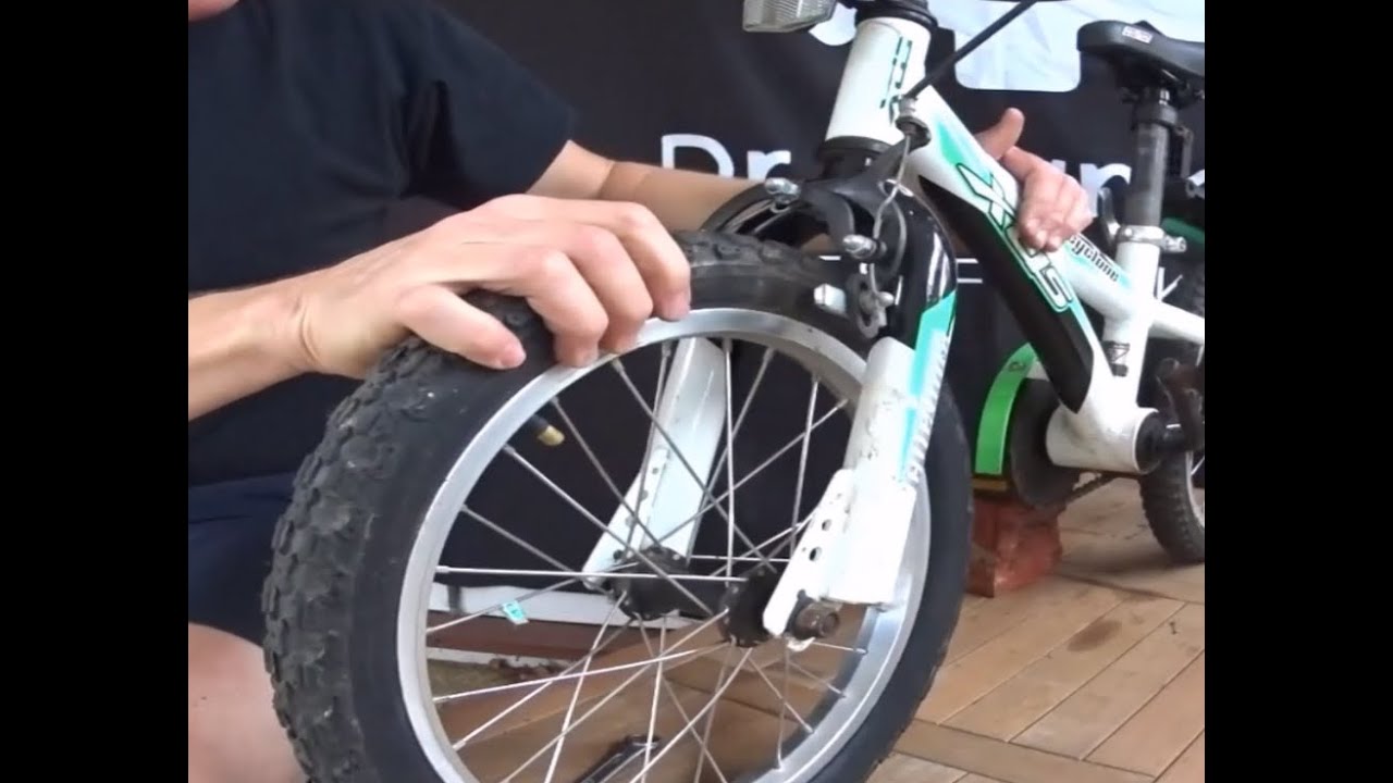 Front wheel of a small bicycle - how to remove and replace - YouTube