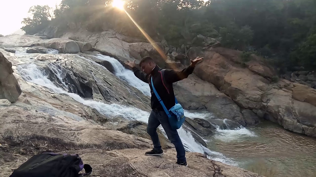 Suga bandh fall - YouTube