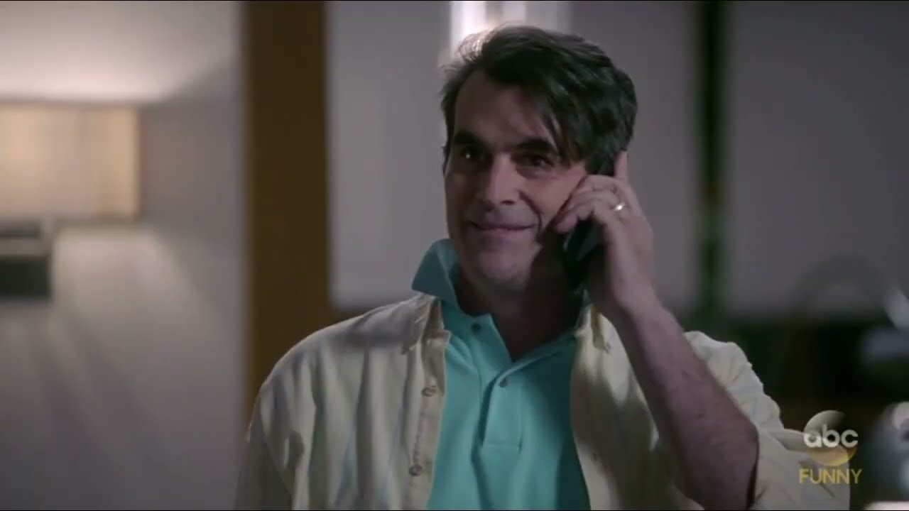 Phil Dunphy as Clive Bixby for 3 minutes straight ┃Modern Family - YouTube